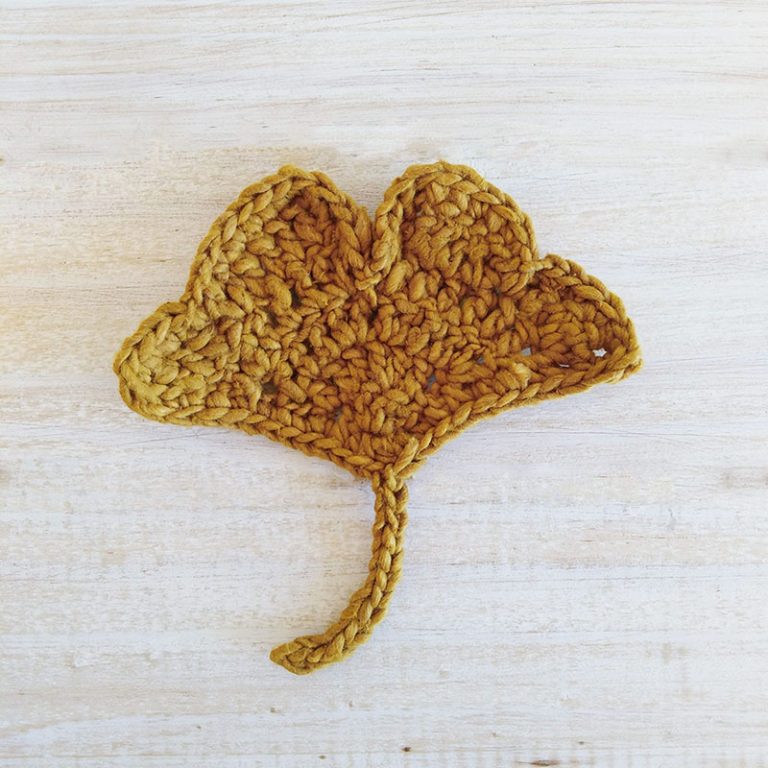 Crochet Leaf Pattern - Ginkgo Leaf