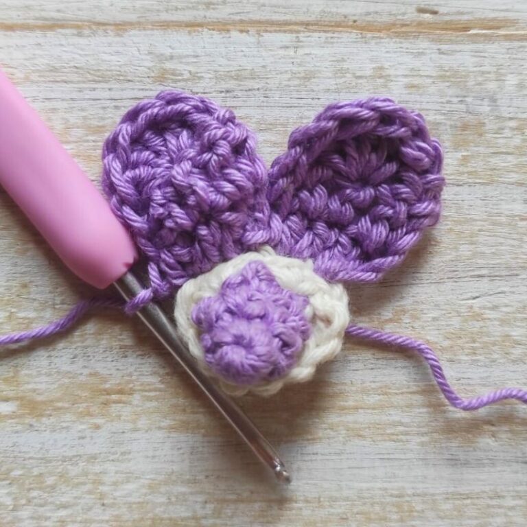 Crochet Violet